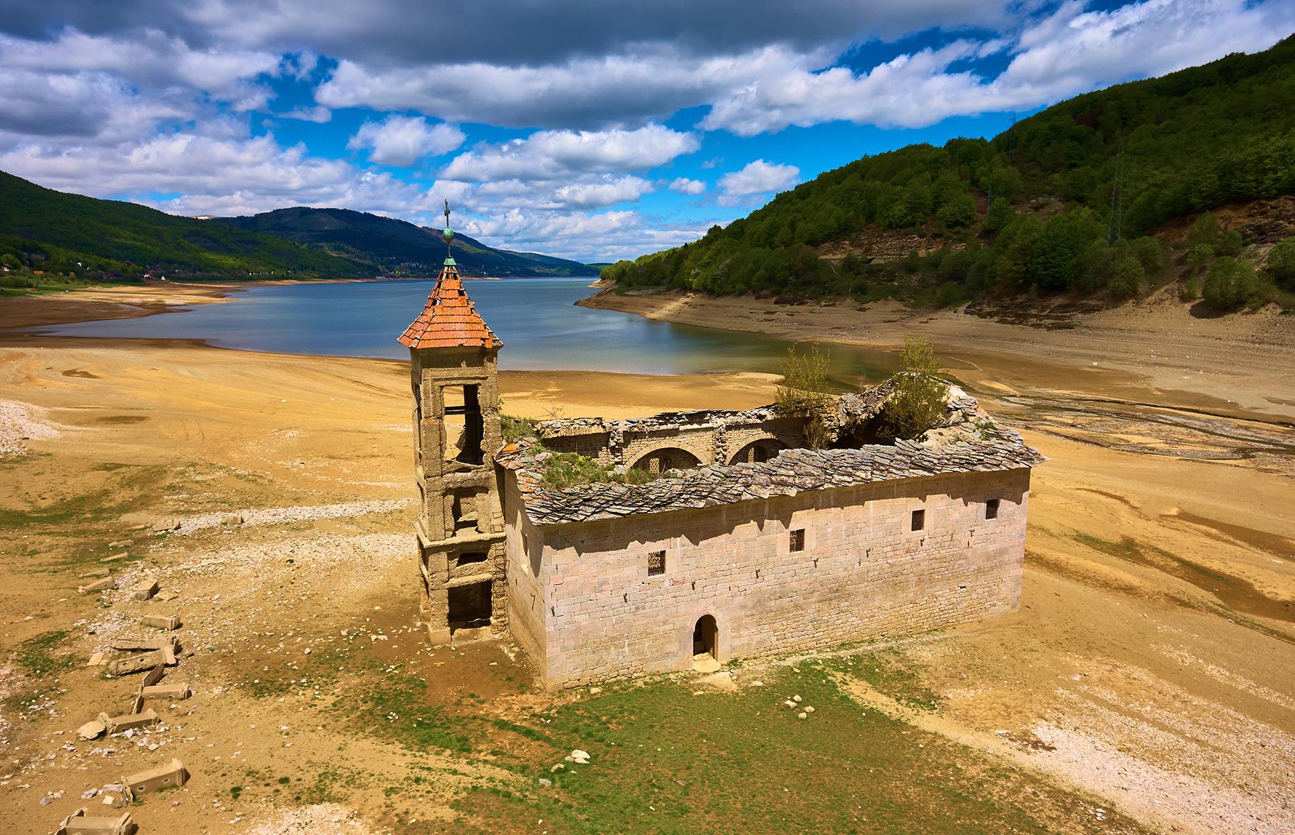 Lost monuments that finally emerged from underwater