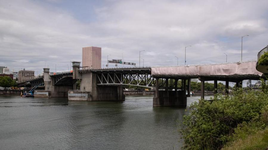 Traffic alert: Morrison Bridge closures start after Memorial Day for ...