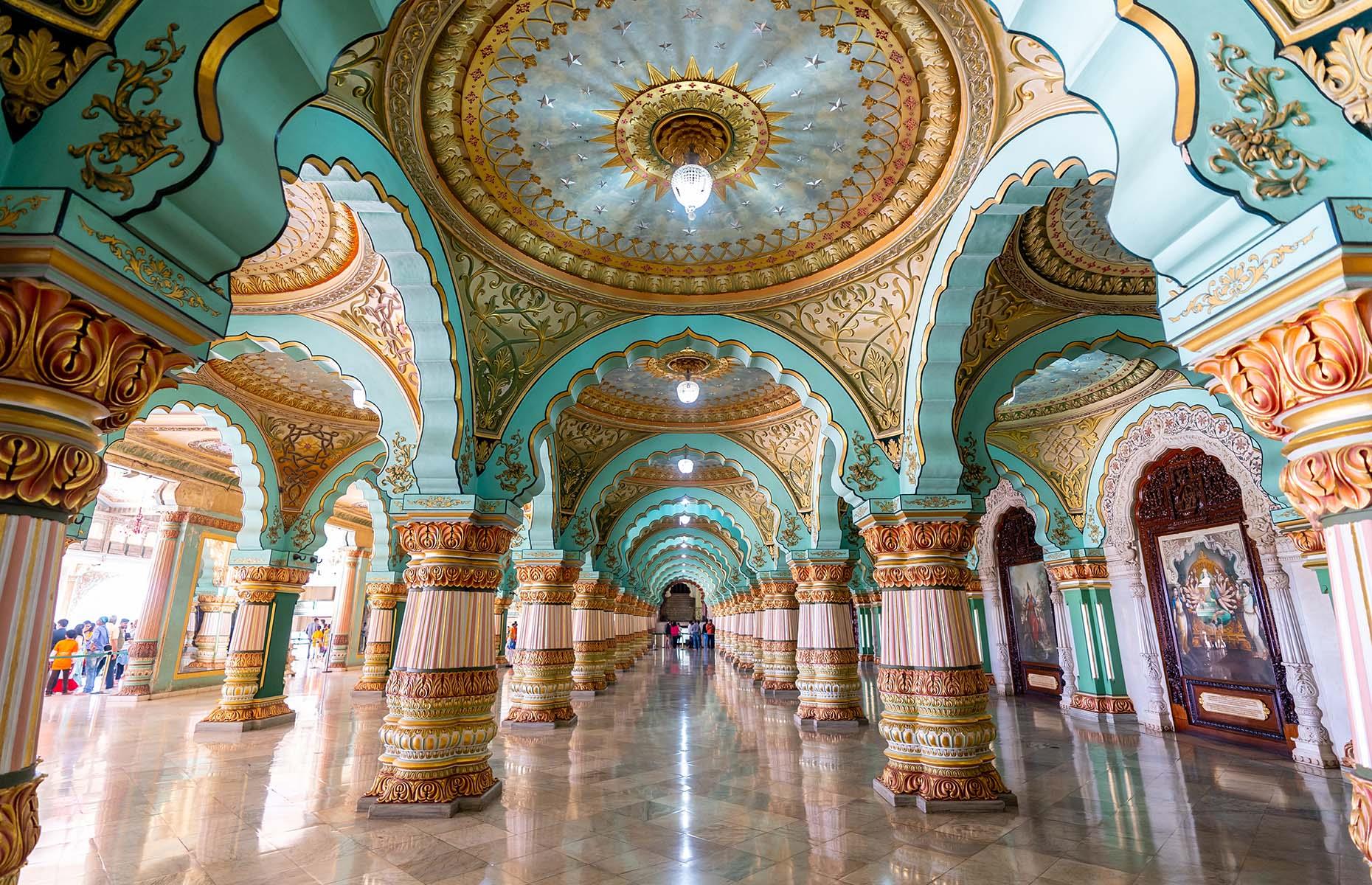 The world's most beautiful royal residences