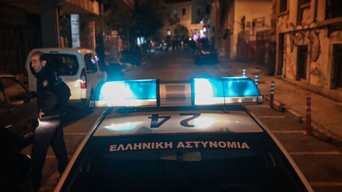 Καβούρι: «Ήταν σαν να έχει πάρει χάπια» λέει ο σύζυγος της 46χρονης που ...