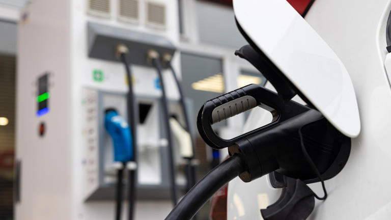 8 Electric Cars To Avoid Buying