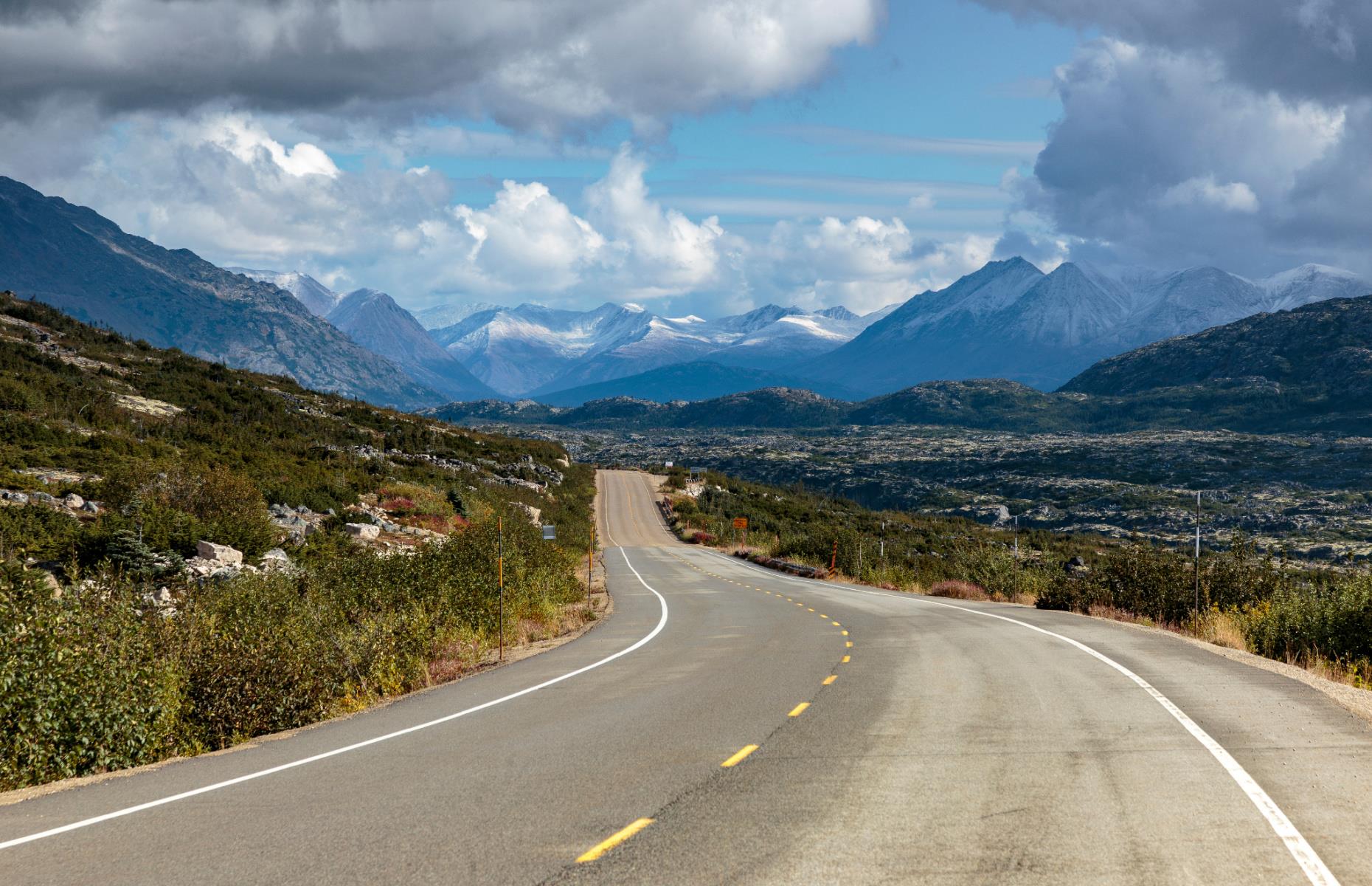 Canada's most beautiful weekend road trips