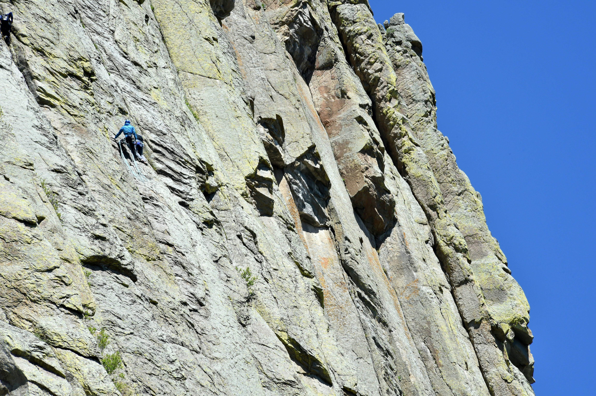 Quels mystères se cachent derrière les rochers les plus célèbres du monde