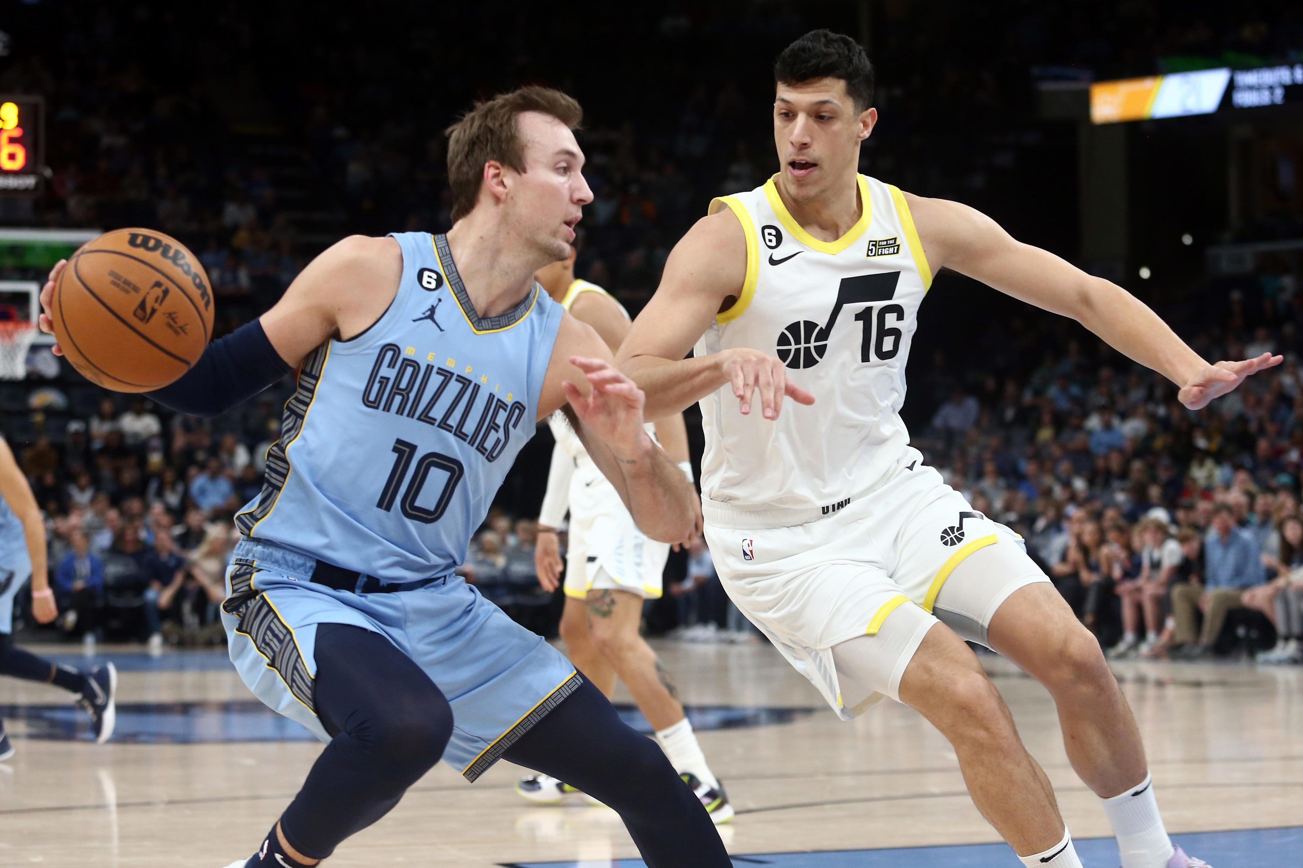 Luke Kennard heaps praise on Memphis Grizzlies, Zach Edey during ...