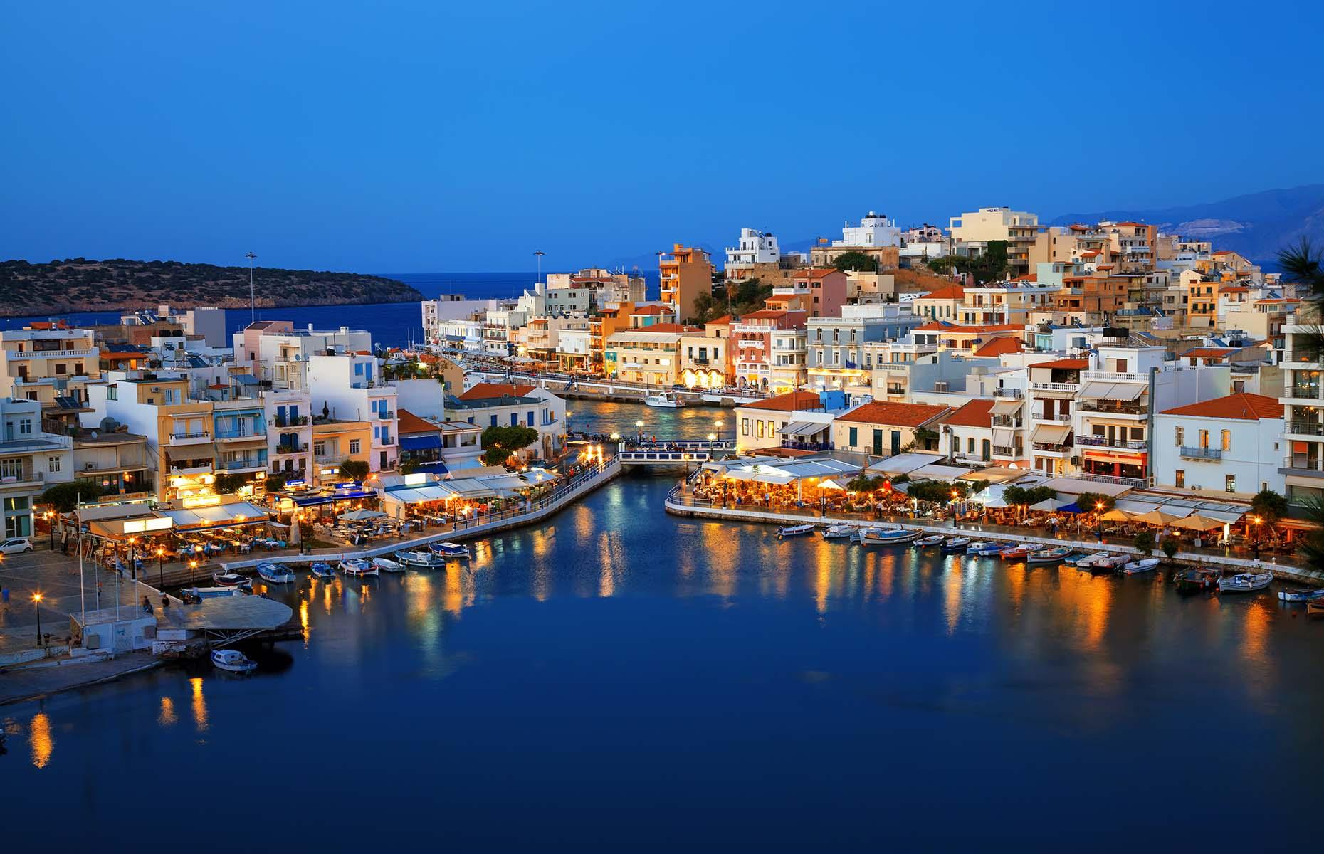 Which Canadian coastal towns made our list of the world's most ...