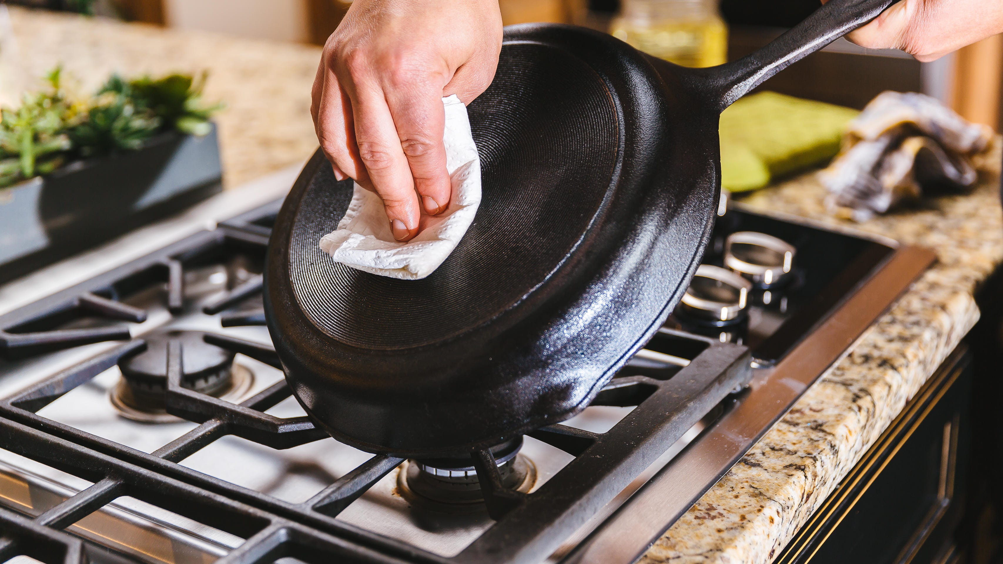 The Best Way to Clean Your Cast-Iron Skillet is With This Kitchen Staple