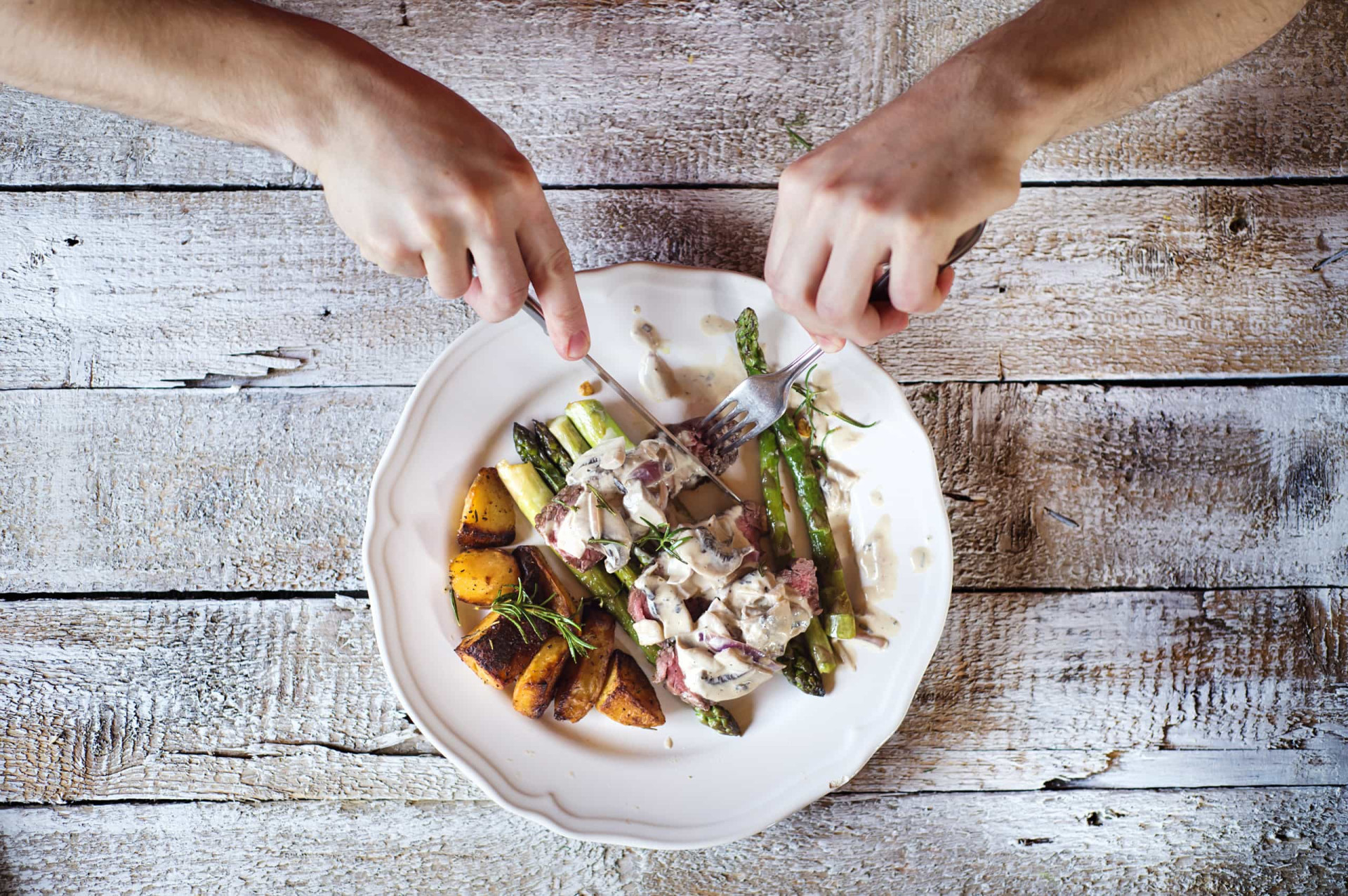 The warning signs of an eating disorder