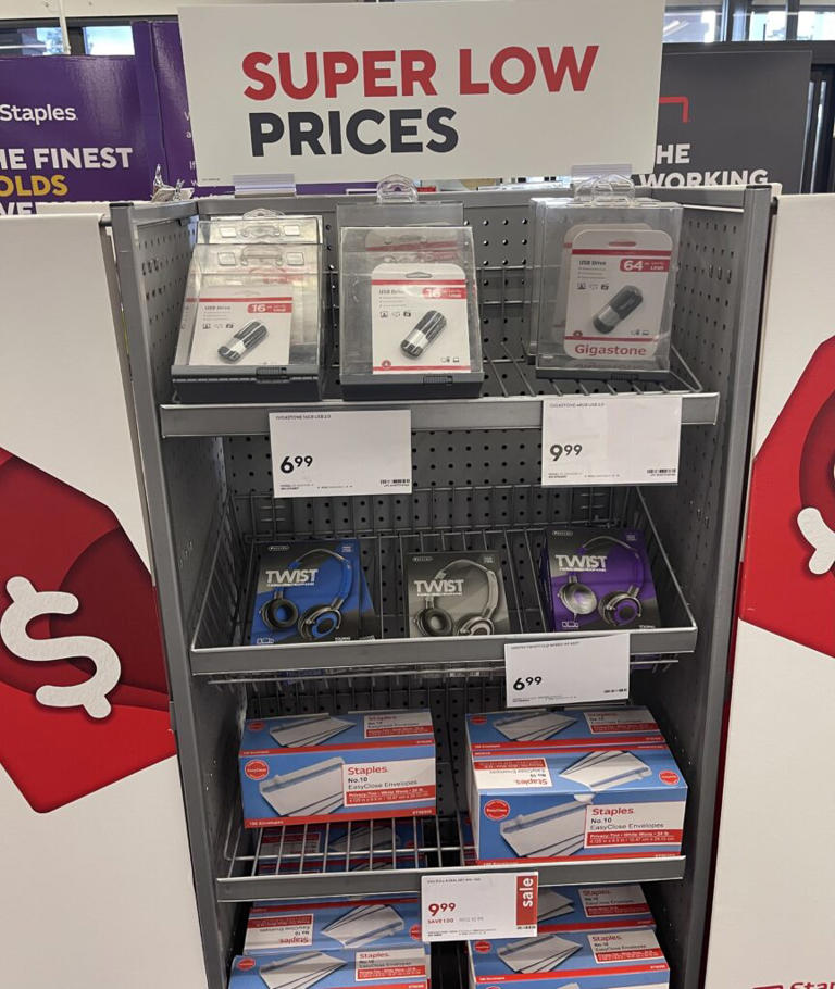 Tips for Shopping at Staples You Need to Try! Easy Savings Hacks to ...