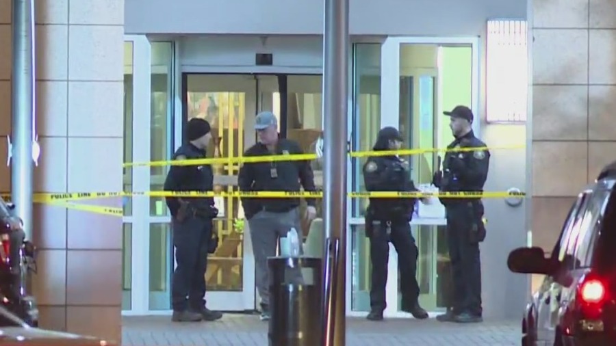 Security guard hurt in deadly Portland Airport Hotel shooting files ...