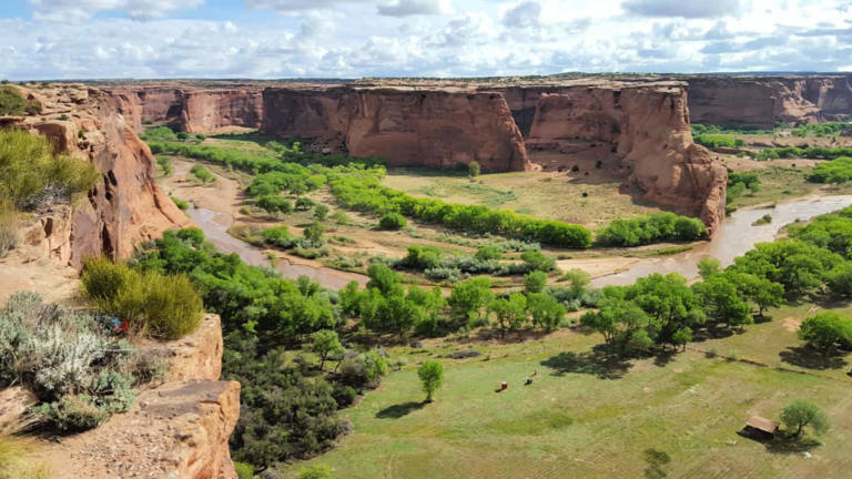 CANYON DE CHELLY NATIONAL MONUMENT - ARIZONA