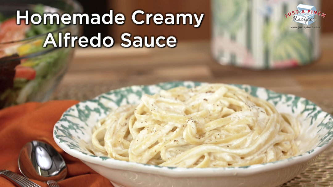 4 Ingredient Homemade Creamy Alfredo Sauce