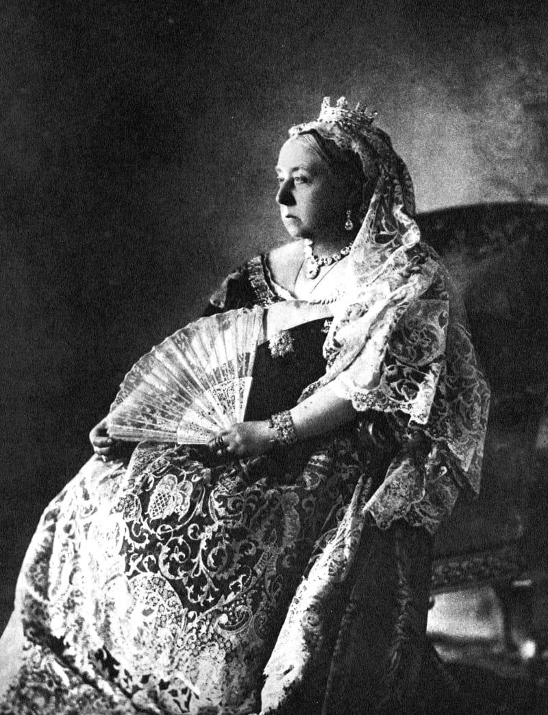 Queen Victoria Photographs and Portraits of Her Life and Reign