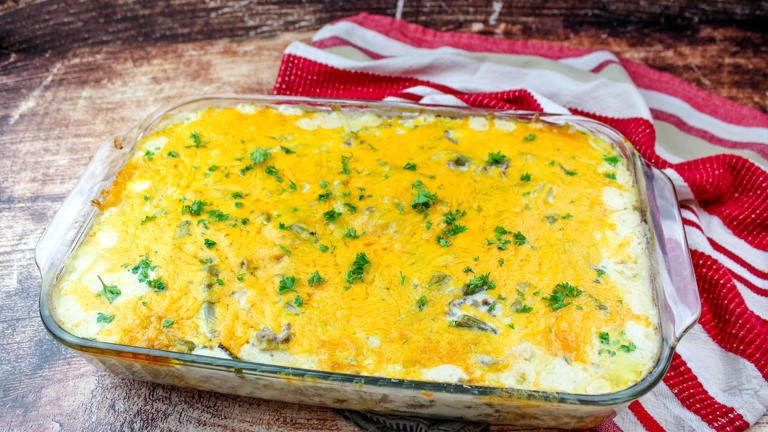 We love a simple and hearty meal - ground beef & potato casserole