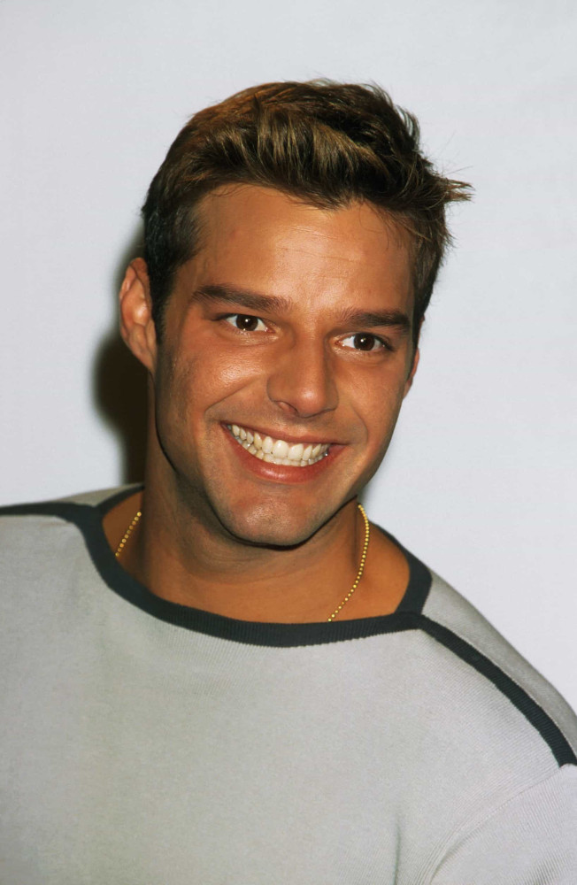 Your favorite ‘90s heartthrobs