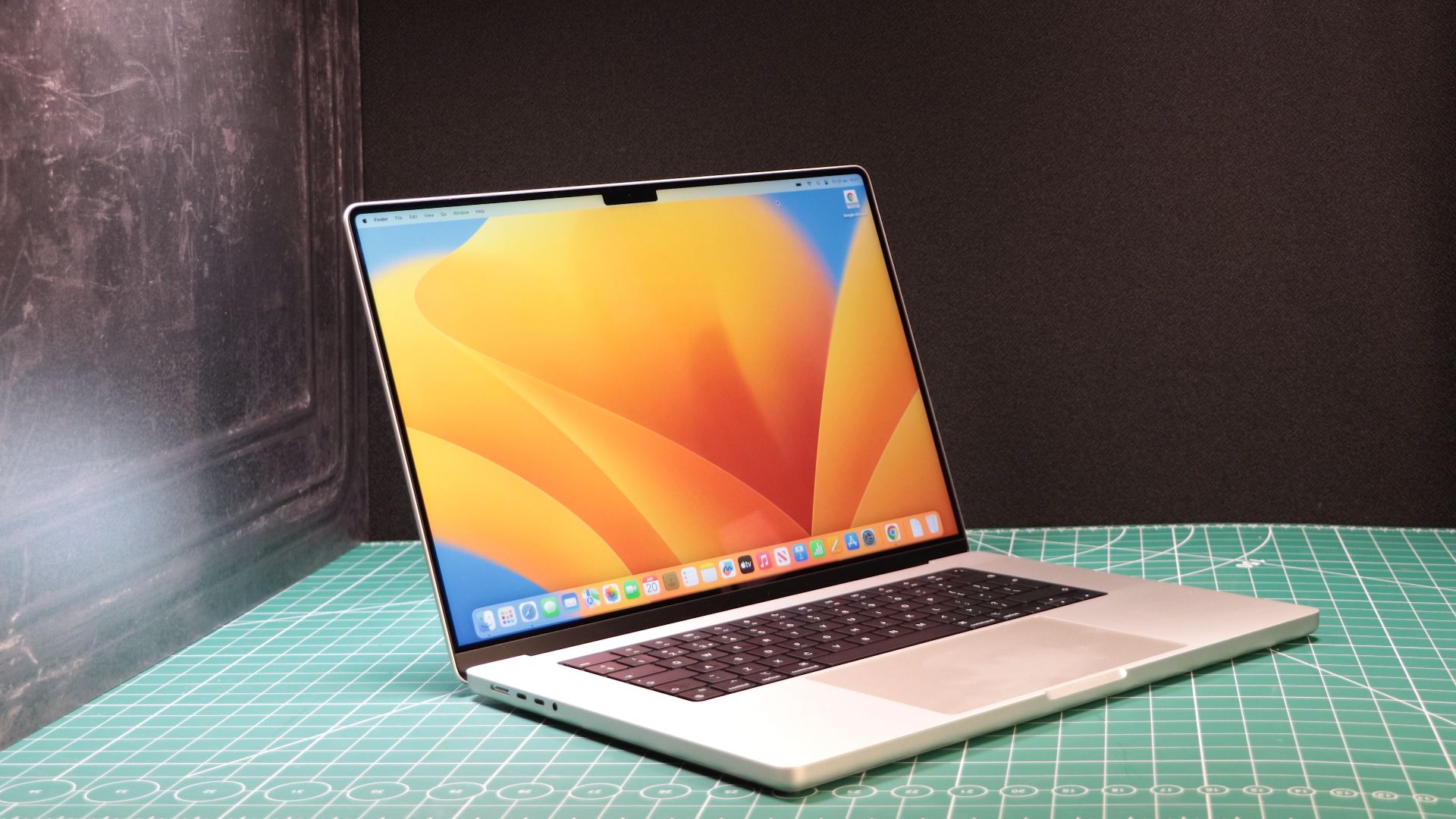The MacBook Pro could get Apple’s M5 chip before the iPad Pro, but don ...