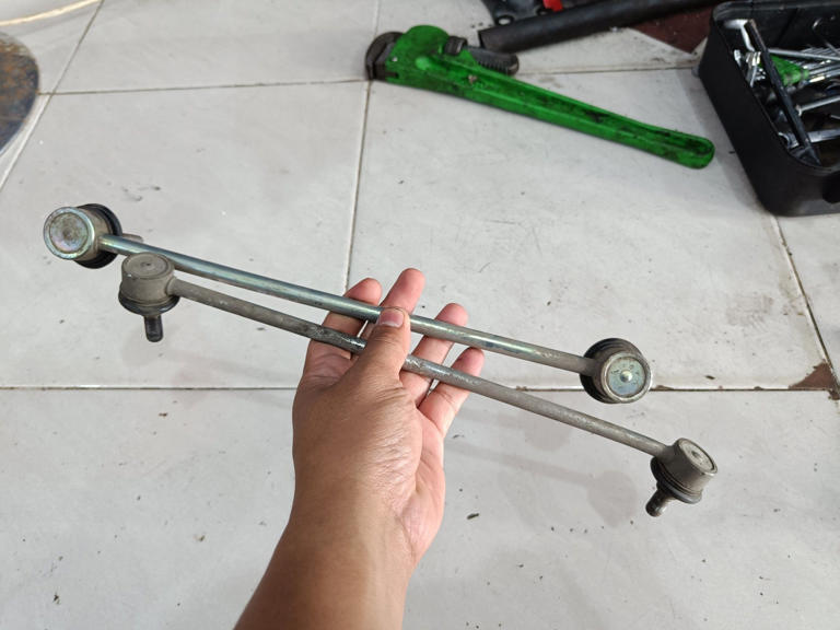 Komponen kaki-kaki kecil tapi penting, ini peran link stabilizer