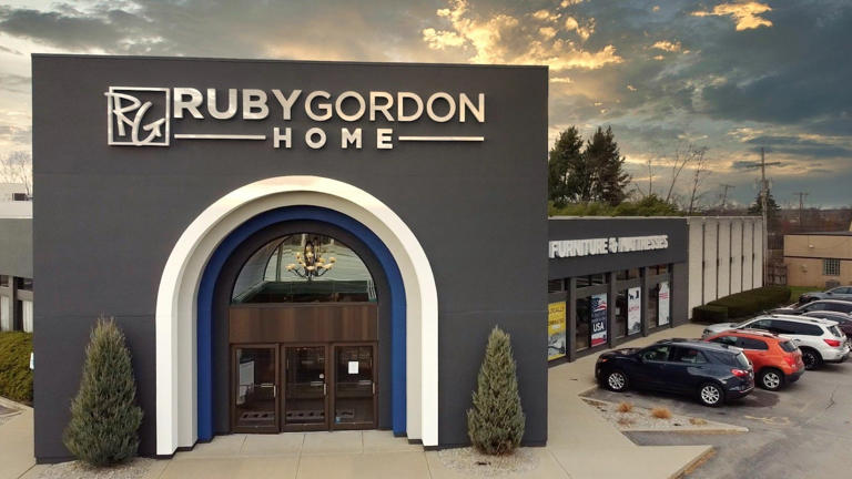 Specialty supermarket to take over former Ruby Gordon store in Henrietta