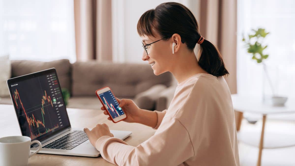 8 Small Investments That Pay Off Big Over Time