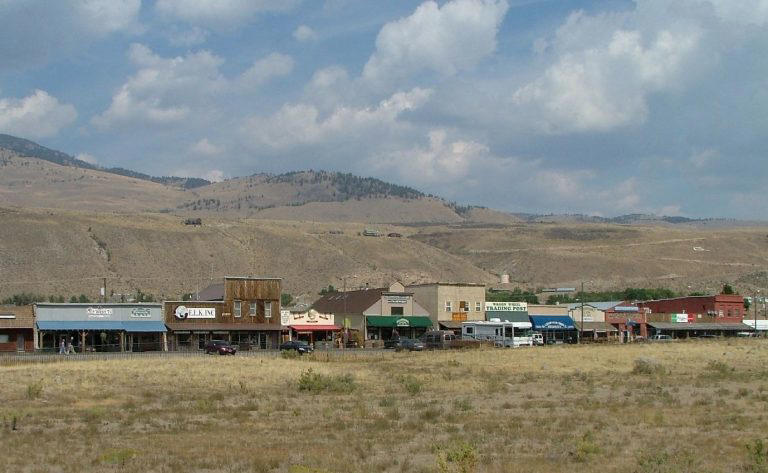 15 Fun Things to do in Gardiner, MT