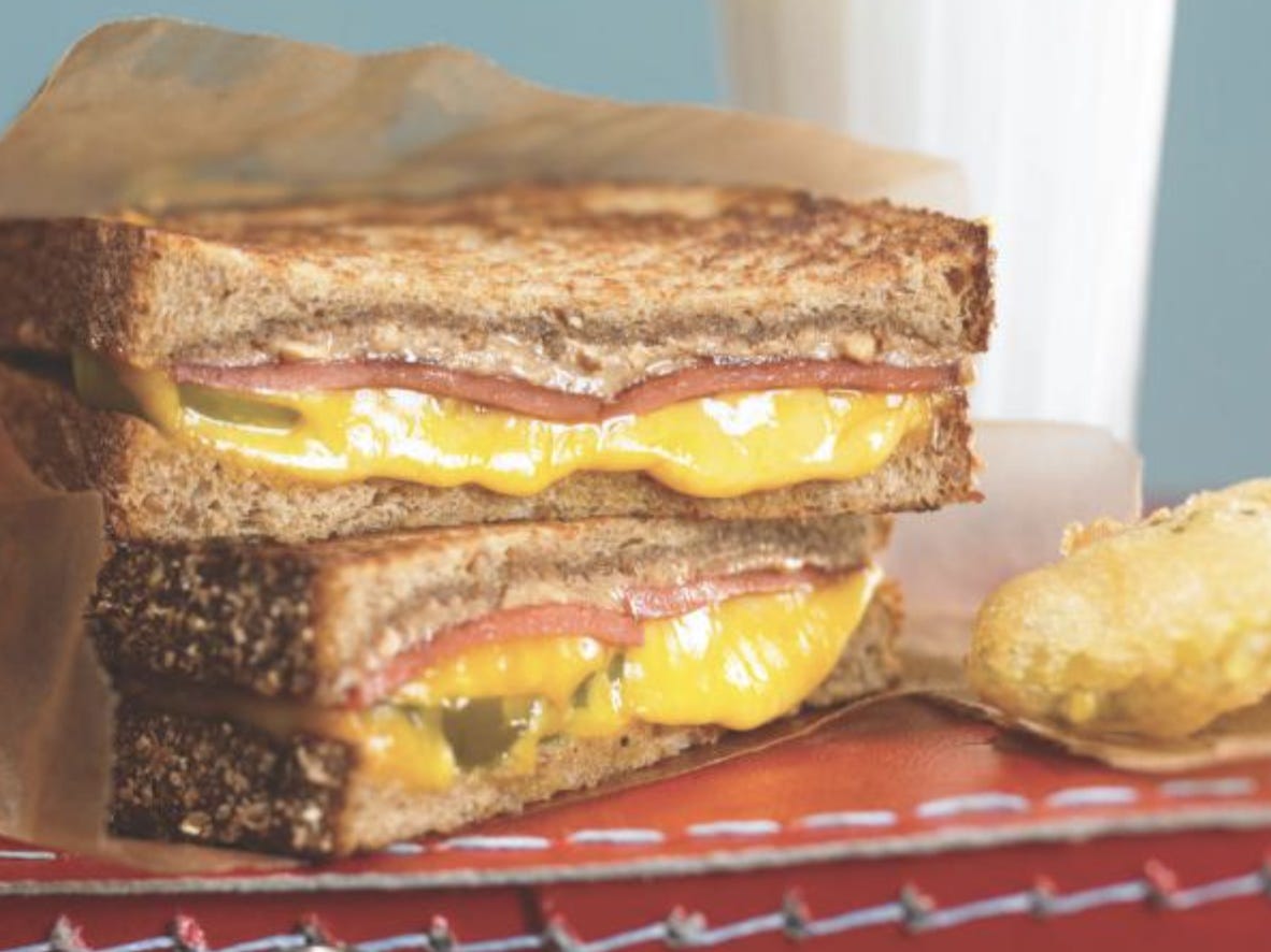 20种简单的方法，用现有厨房食材烹饪更美味的烤奶酪三明治！