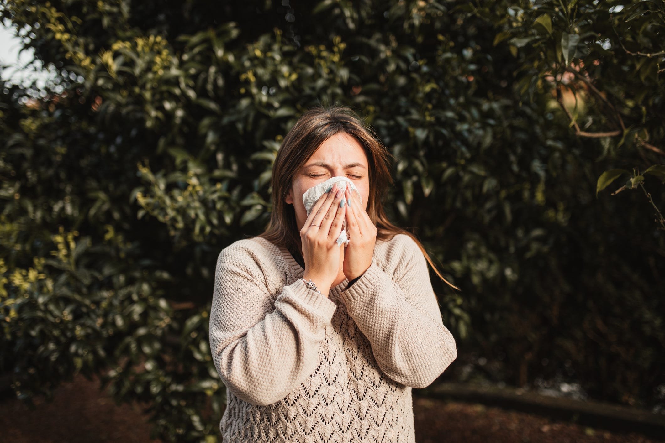 Blame It on the Pollen: 4 Clever Ways to Tackle Seasonal Allergies ...