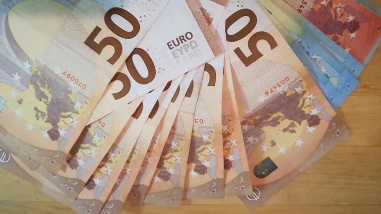 Taitaja-palkinto Oulun kirjailijaseuralle, Helmi-palkinto Markku ...