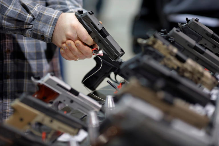 Does Pennsylvania law require gun owners to store firearms safely?