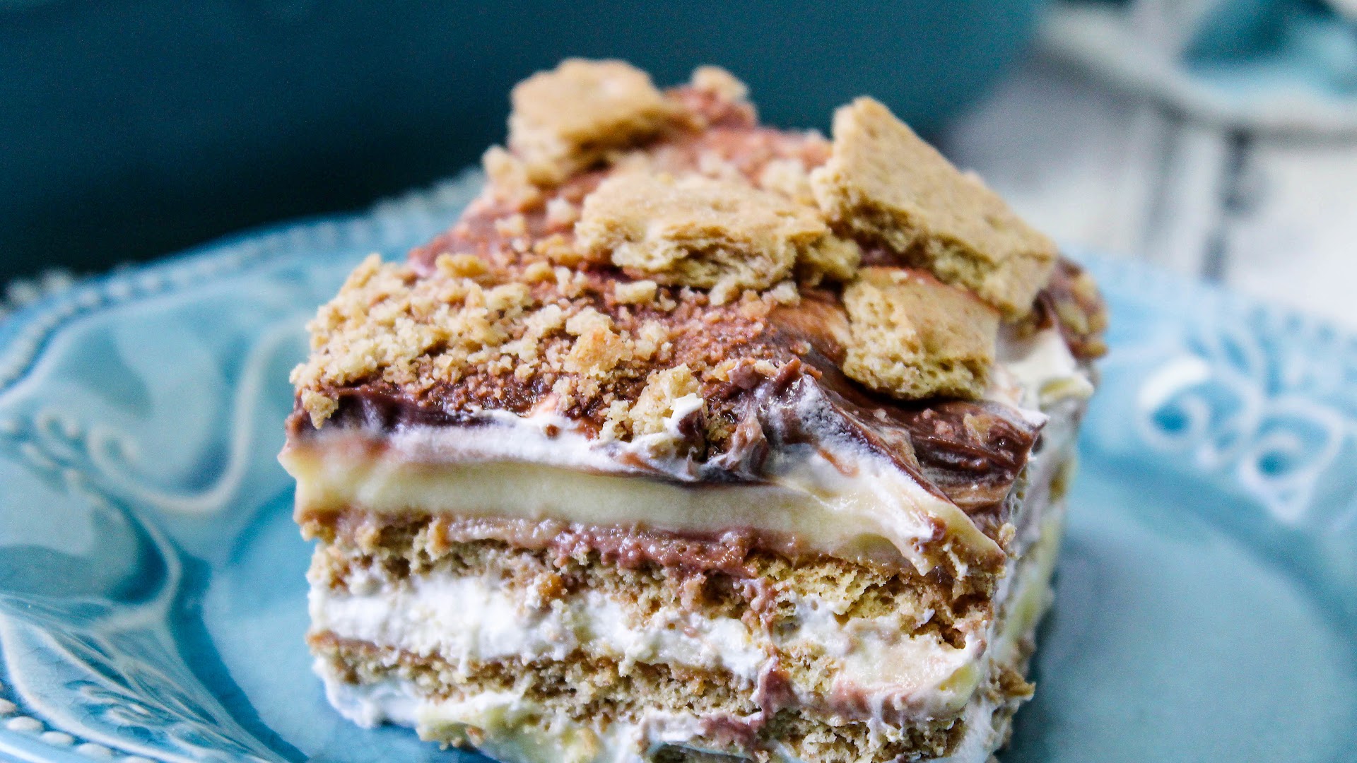 This Cool And Creamy No-bake Dessert Is So Good - Graham Cracker Pudding