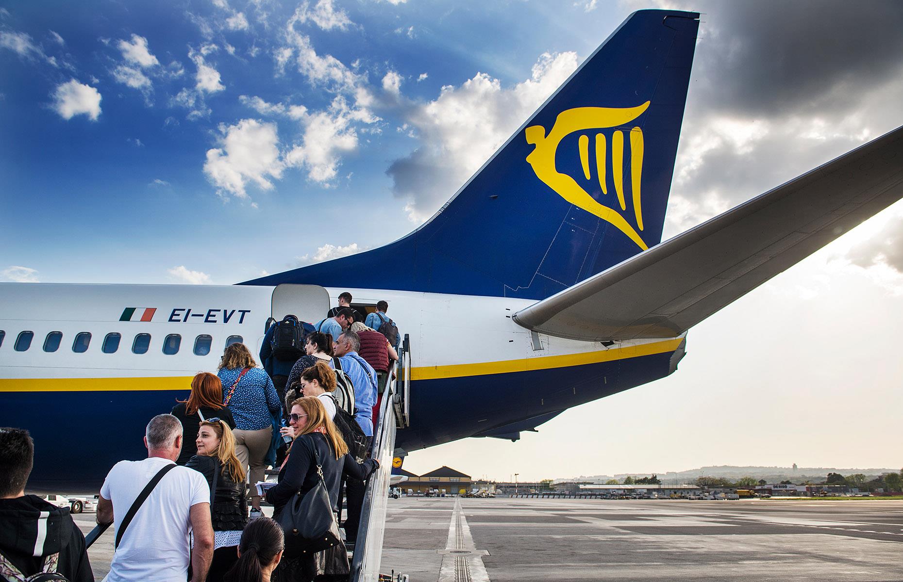 32 strange flying facts you probably never knew