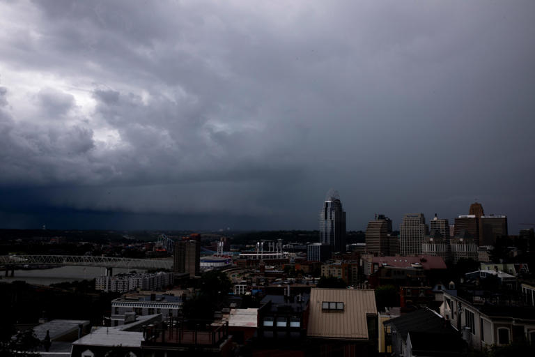 Thunderstorms expected in Cincinnati this week; NWS warns of tornado ...