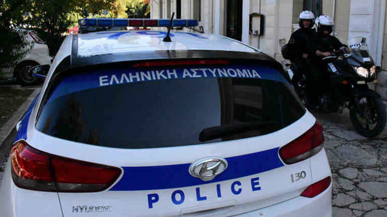 Κρήτη: Παρ’ ολίγον τραγωδία σε καφετέρια με αφορμή ένα εφηβικό φλερτ