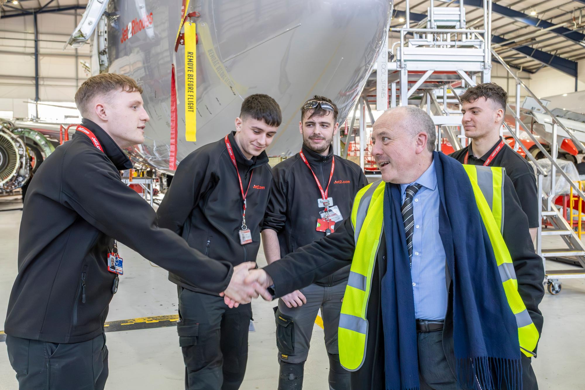Aviation Minister visits Jet2.com