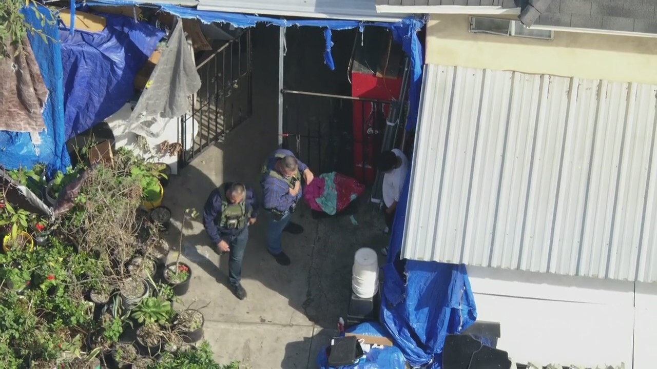 ICE raid in LA: Homeland Security met by protesters