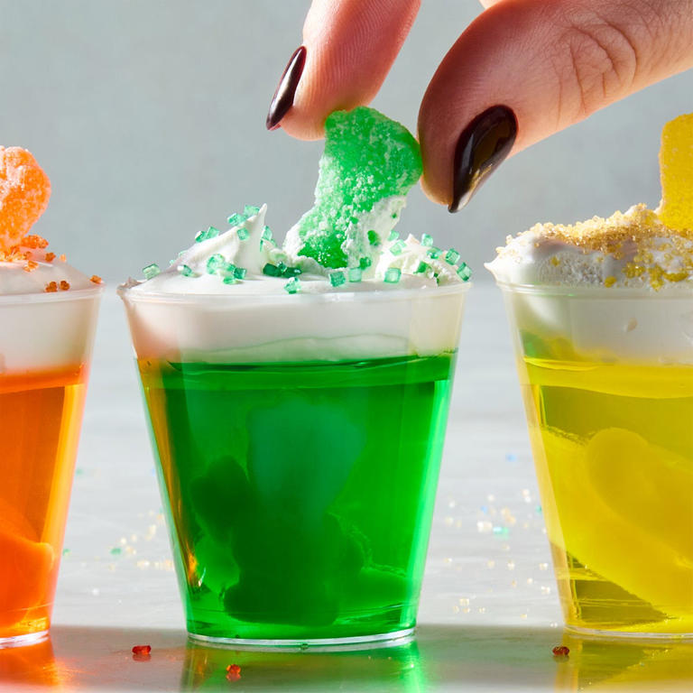 Lucky You: These Sour Patch Jello-O Shots Taste Just Like The Candy