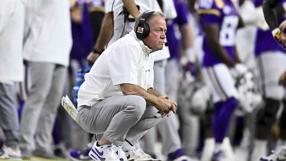 Could LSU Football Target a Current USC Trojans Staffer as the Next DL ...