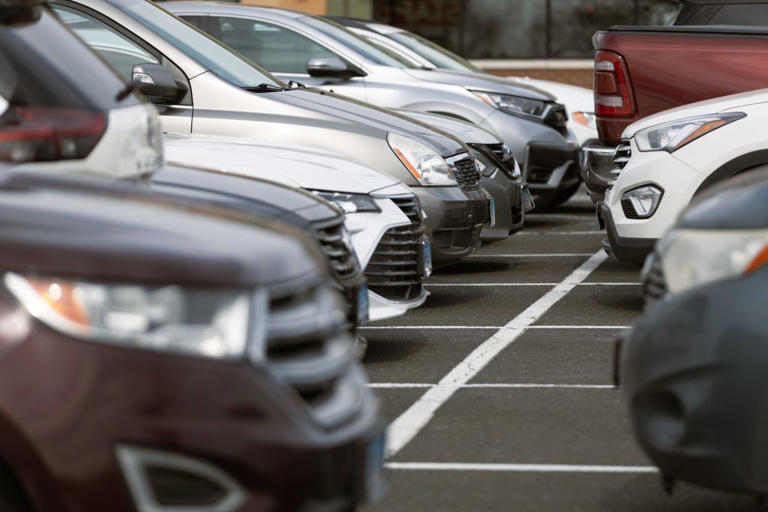 CT bill would eliminate minimum off-street parking requirements