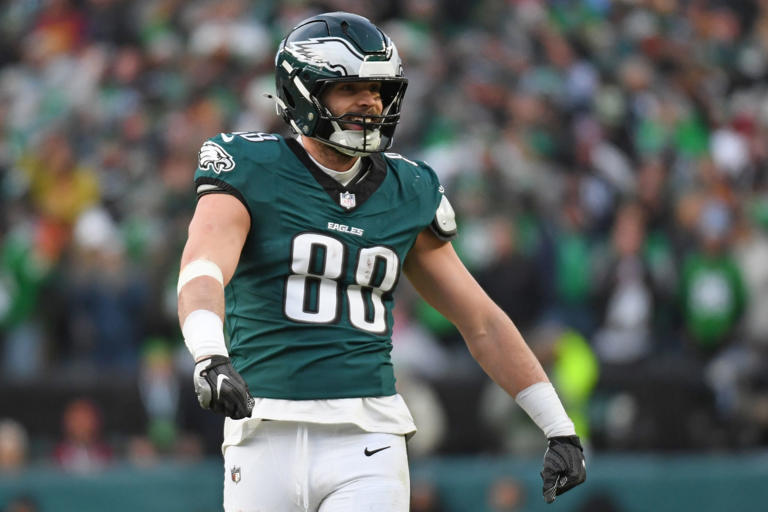 Philadelphia Eagles replacing tight end Dallas Goedert?