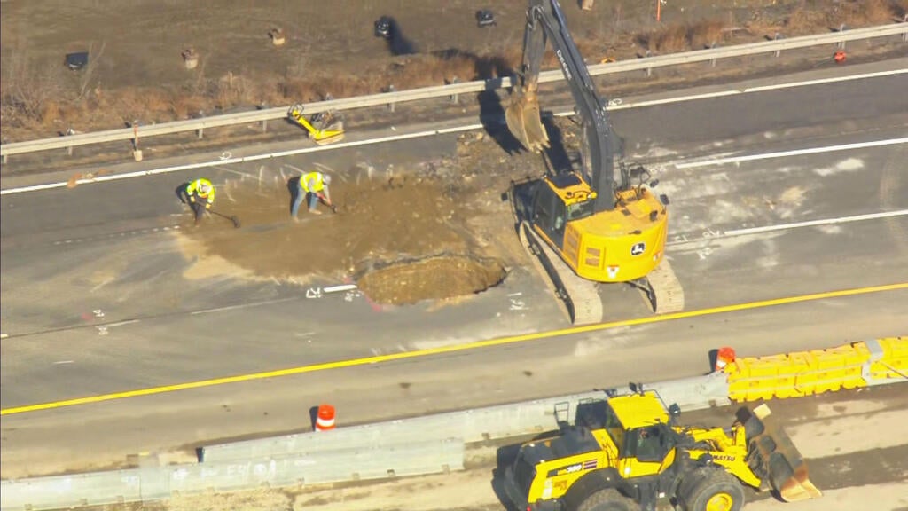 Mass Pike reopens after emergency repairs due to large crack in road