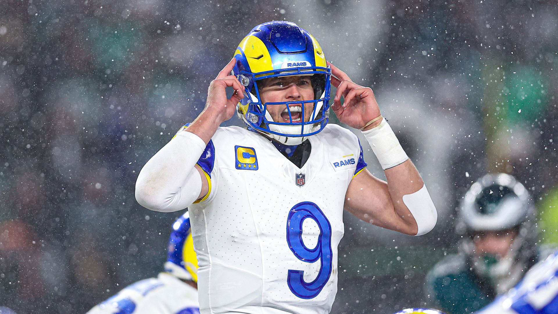 LA Rams announce they have re-signed QB Matthew Stafford LA Rams announce they have re-signed QB Matthew Stafford