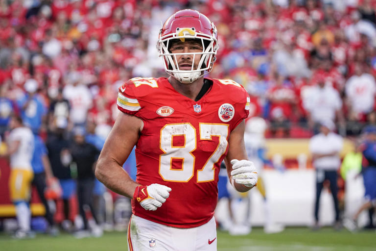 Chiefs' Travis Kelce shares reason for expected retirement decision