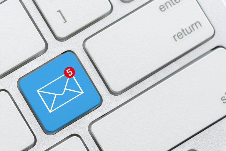 Email bombing: a nova arma dos cibercriminosos para enganar empresas