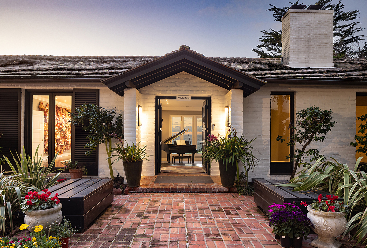 Joan Fontaine's Former House in Photos