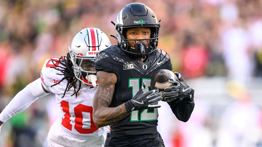 Oregon Star Fires Weird Shot at Ohio State Buckeyes