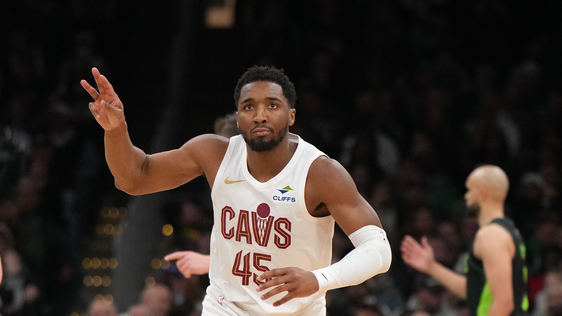 Cavs erase 22-point deficit to defeat Celtics