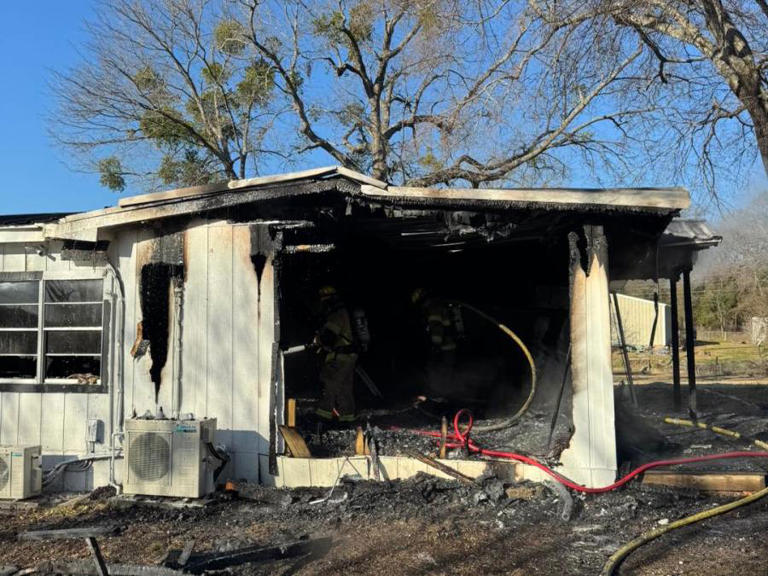 Firefighter injured while fighting Henderson County fire