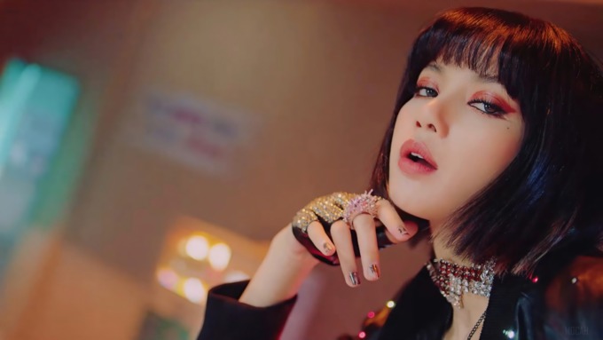 Lisa Kembali Rilis Musik Sebagai Solois