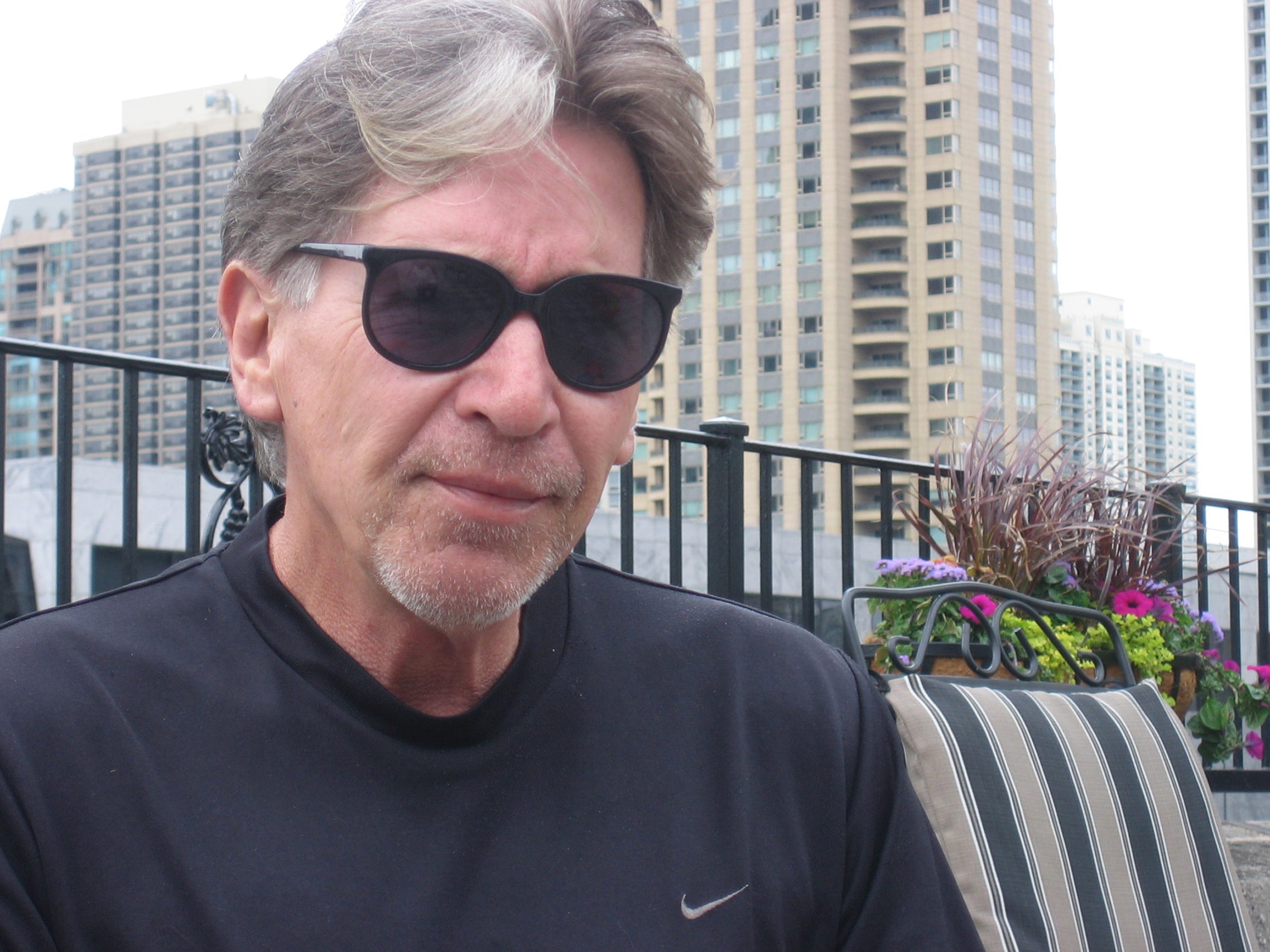 Greg Hoard, longtime Cincinnati sports anchor and writer, dies at 73