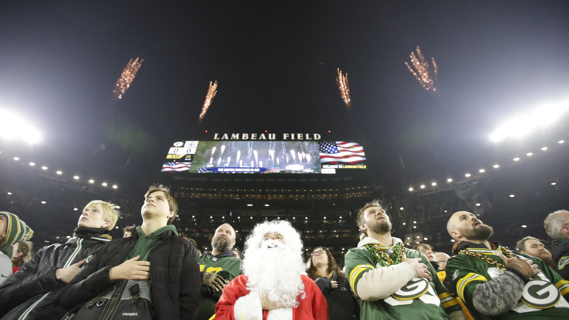 Packers are refusing to renew season tickets to those who sell 100 ...