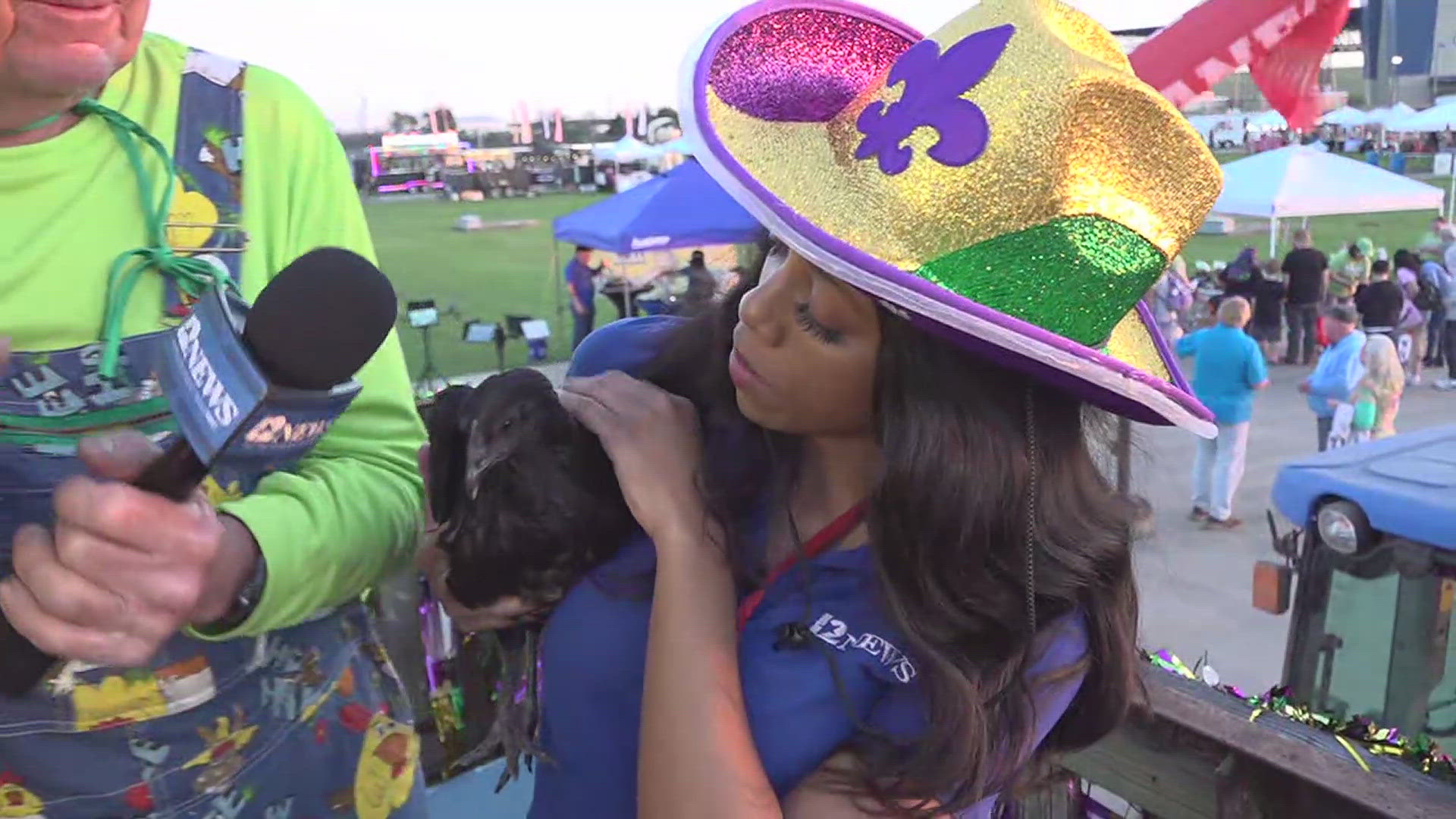 12News reporter Ebonee Coleman live at Doggett Ford Park as Mardi Gras ...