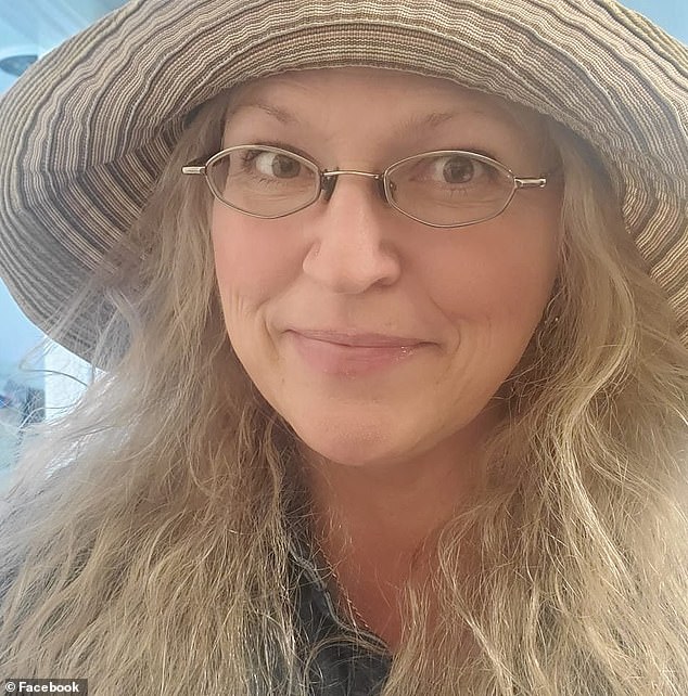 Meet the family renouncing their US citizenship because of Trump